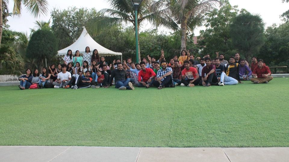 Life at Elsner - ELSNER