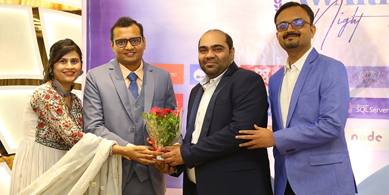 Life at Elsner - ELSNER