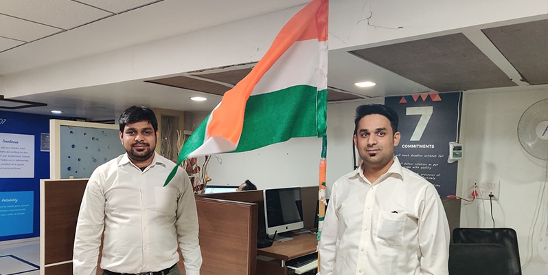 Life at Elsner - ELSNER