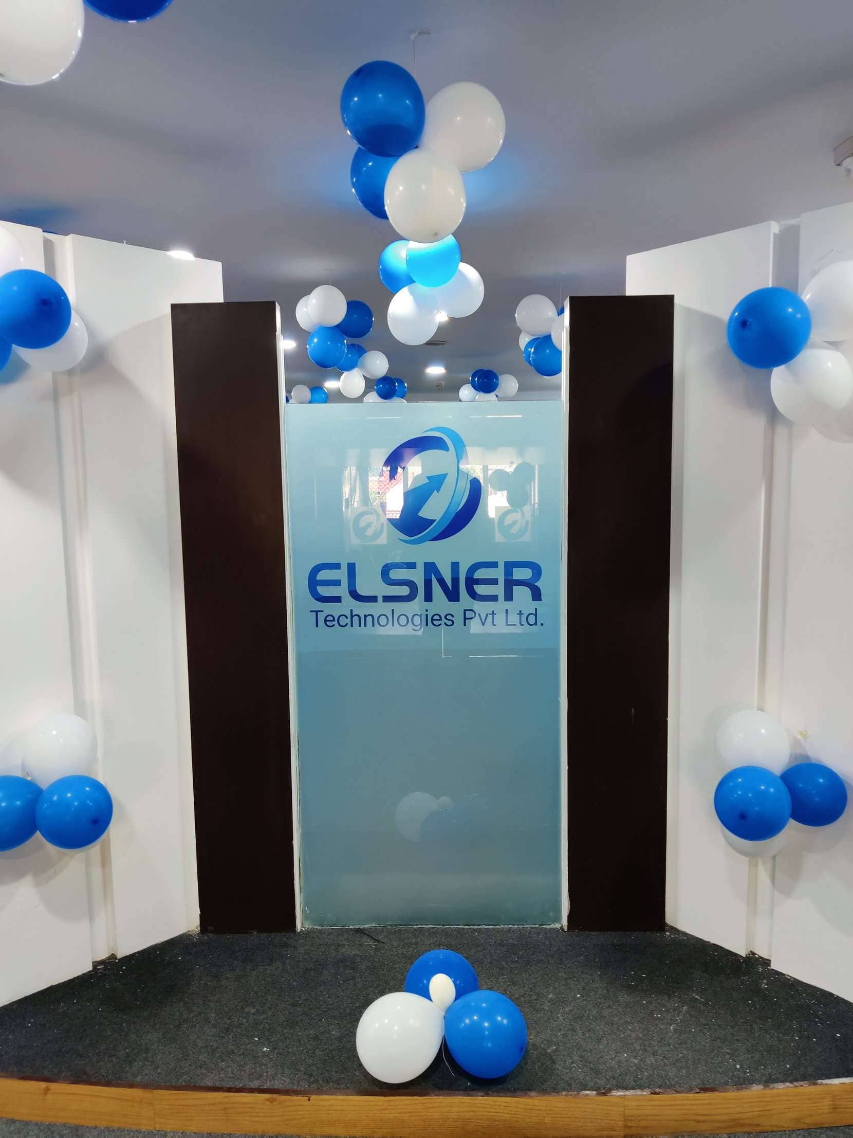 Life at Elsner - ELSNER